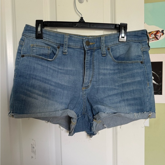 Universal Thread | Shorts | Universal Thread Blue Jean Shorts Midrise ...